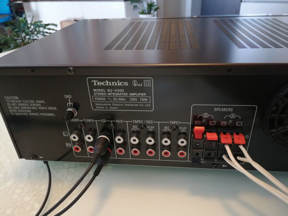 Technics Stereo Integrated Amplifier SU-V300