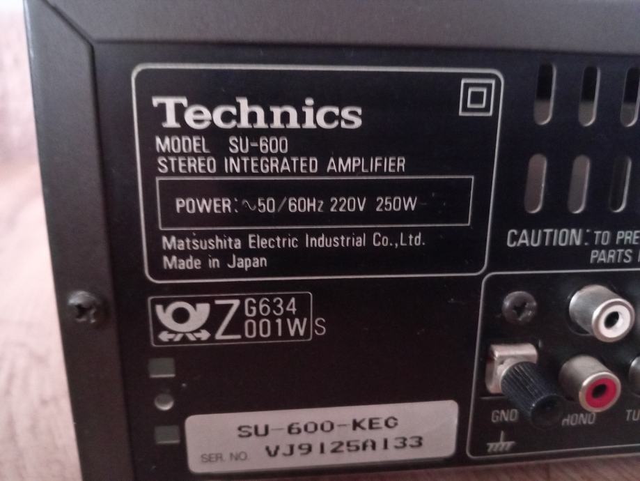 TECHNICS SU 600