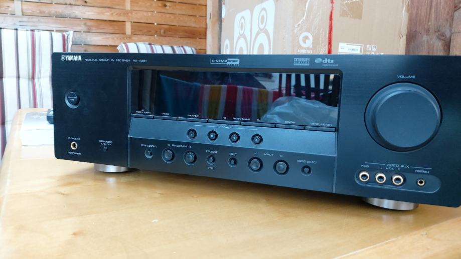 Yamaha avr 361 cd player 397