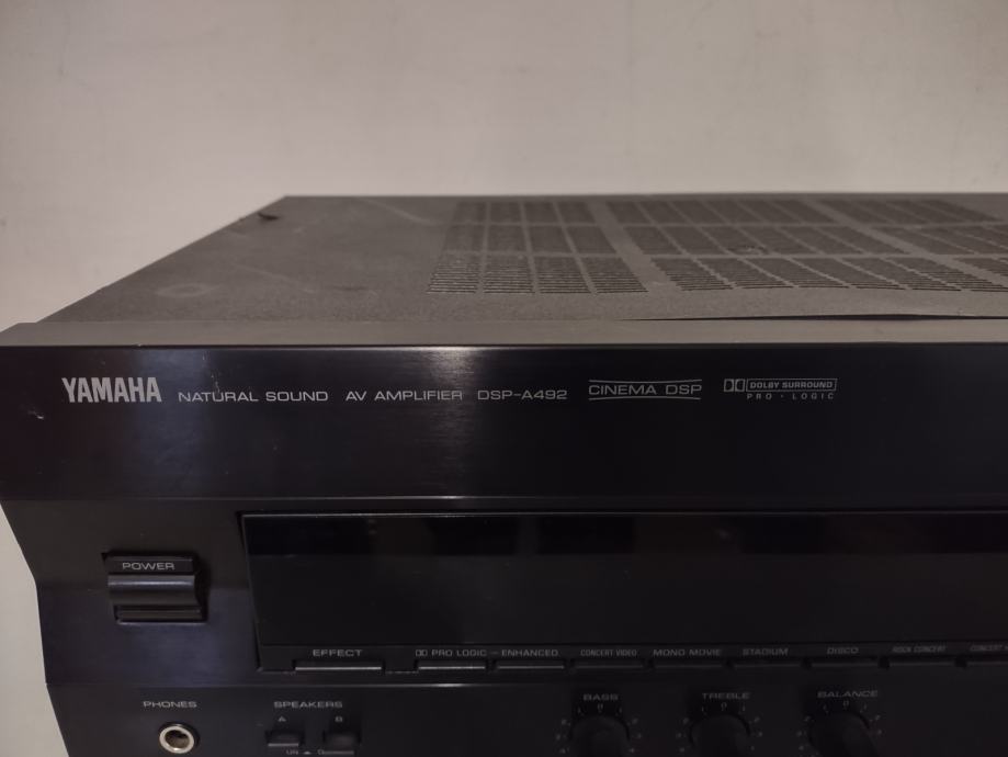 Yamaha pojačalo DSP-A492