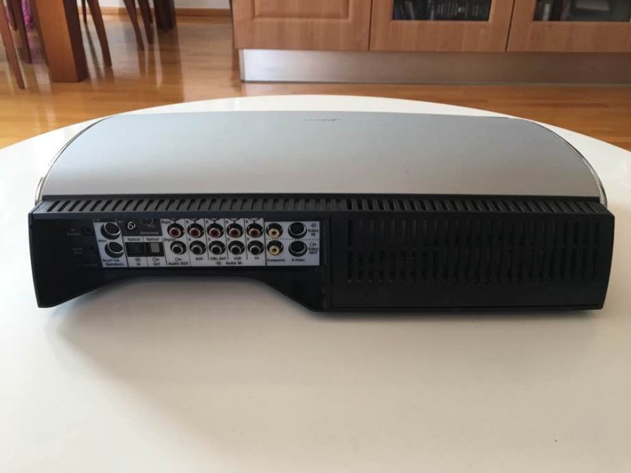 Bose AV18 Media Center