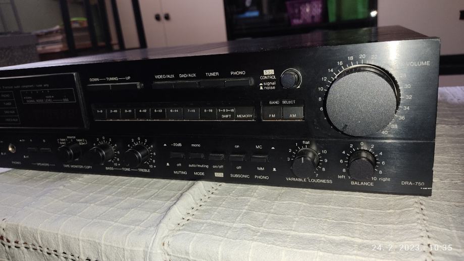 Denon DRA-750