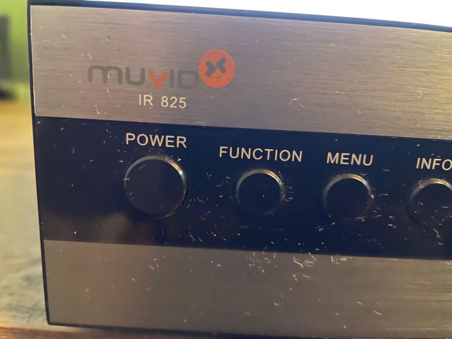 MUVID IR 825 Stereo Internet Tuner