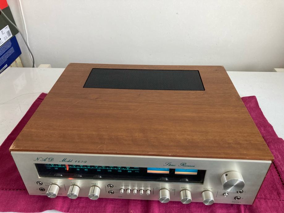 NAD 160a Vintage receiver 2X50 Watt na 8 Ohma