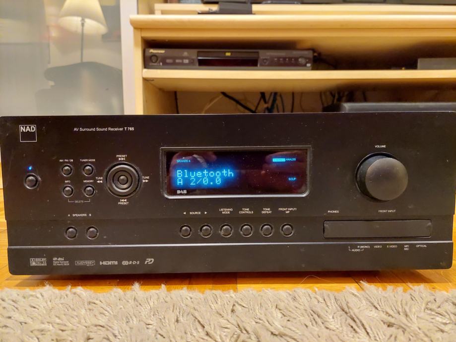 NAD T765 AV Receiver 7 2 Channel D A Converter 24bit 192kHz