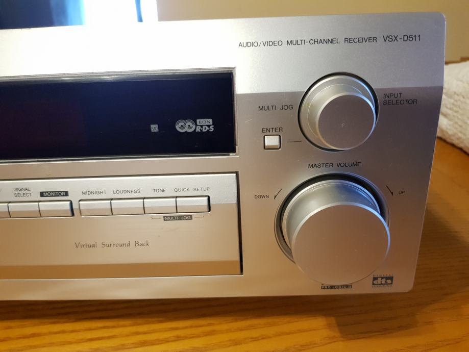 Pioneer VSX-D511-S multikanalni receiver