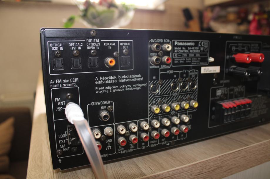 RECIVER PANASONIC SA-HE 100