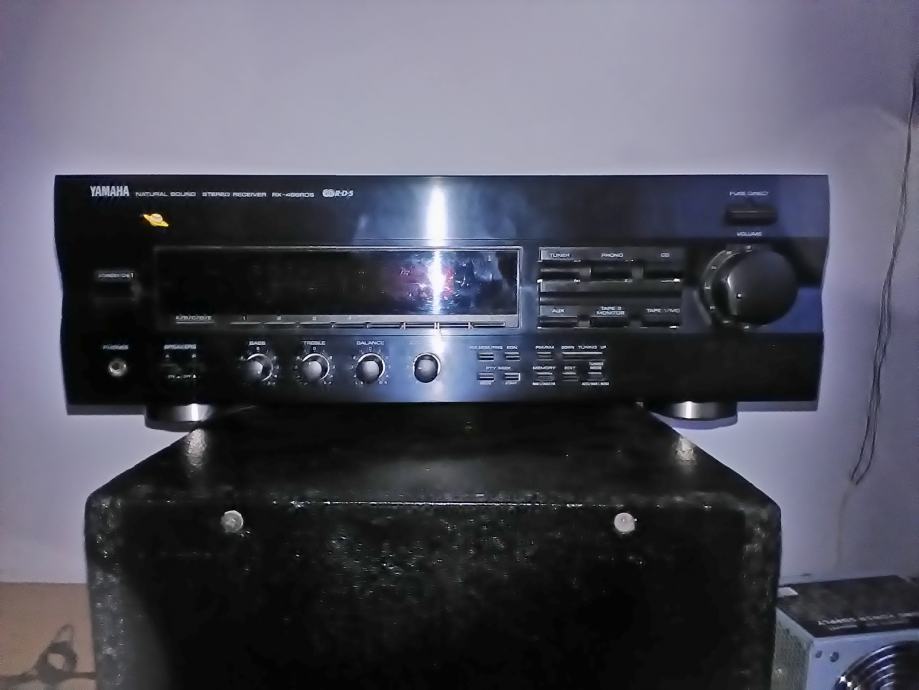 Reciver pojacalo yamaha