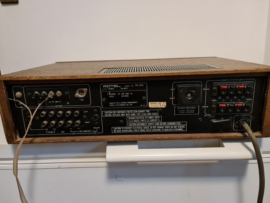 Rotel receiver Rx 403