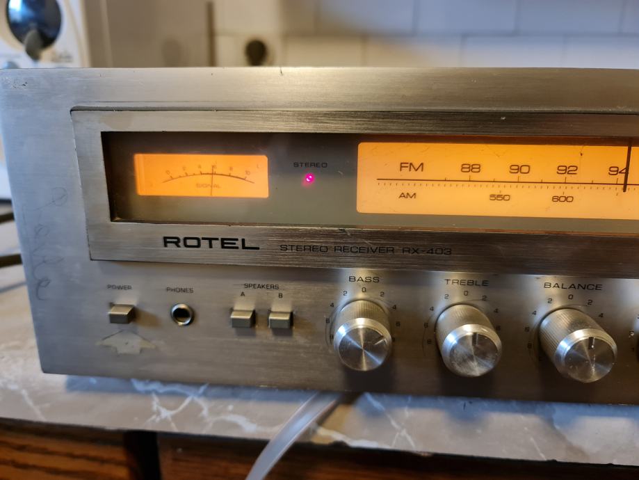 Rotel receiver Rx 403