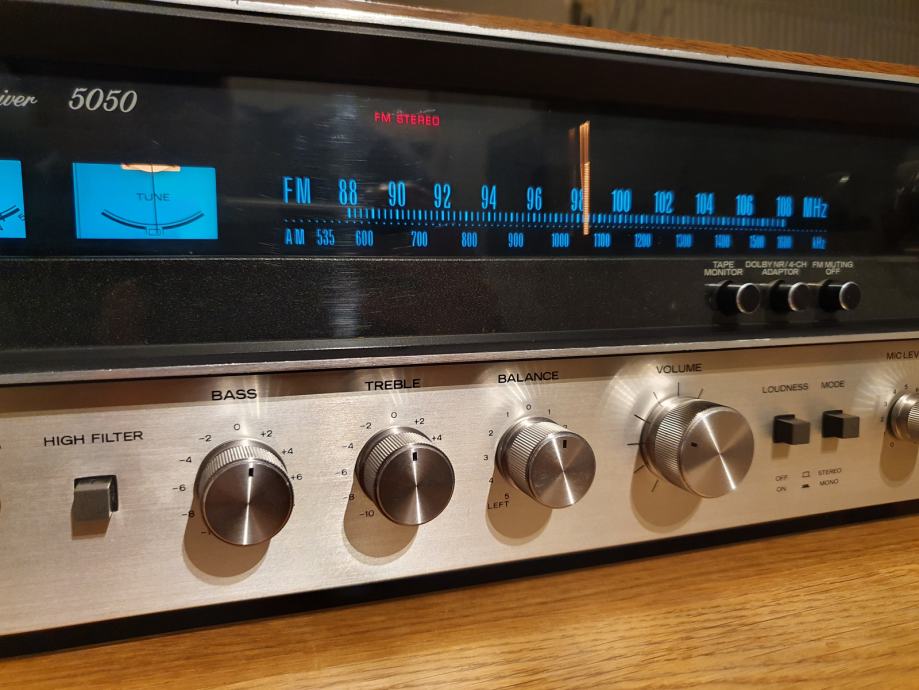 Sansui 5050 receiver