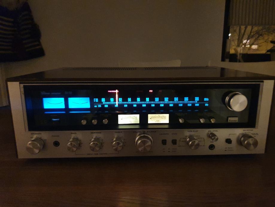 Sansui 7070 vintage receiver