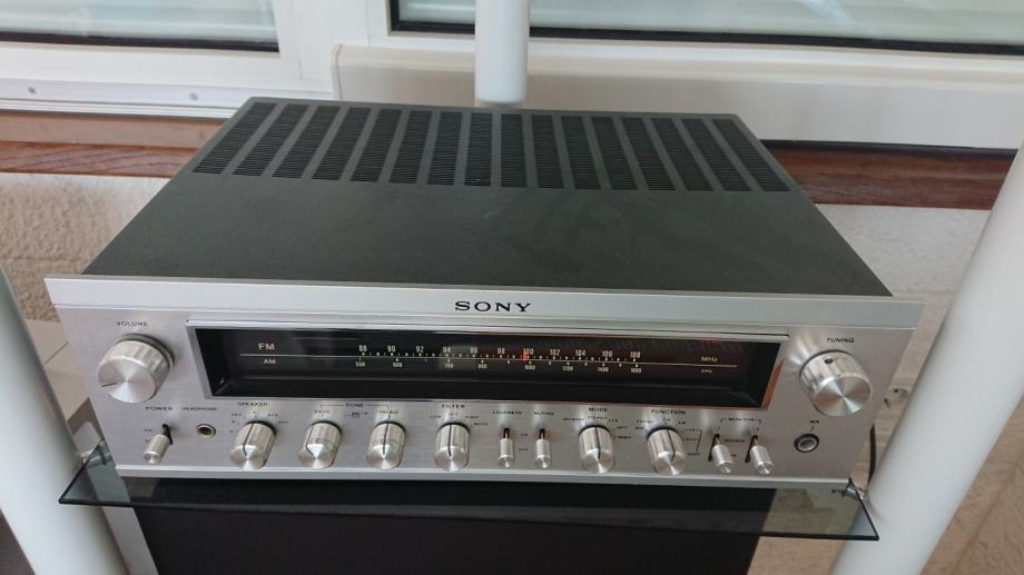 Sony receiver STR 7055A