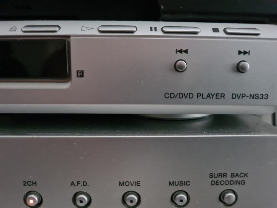 Sony receiver STR-DE697 + CD/Dvd Player DVP-NS33