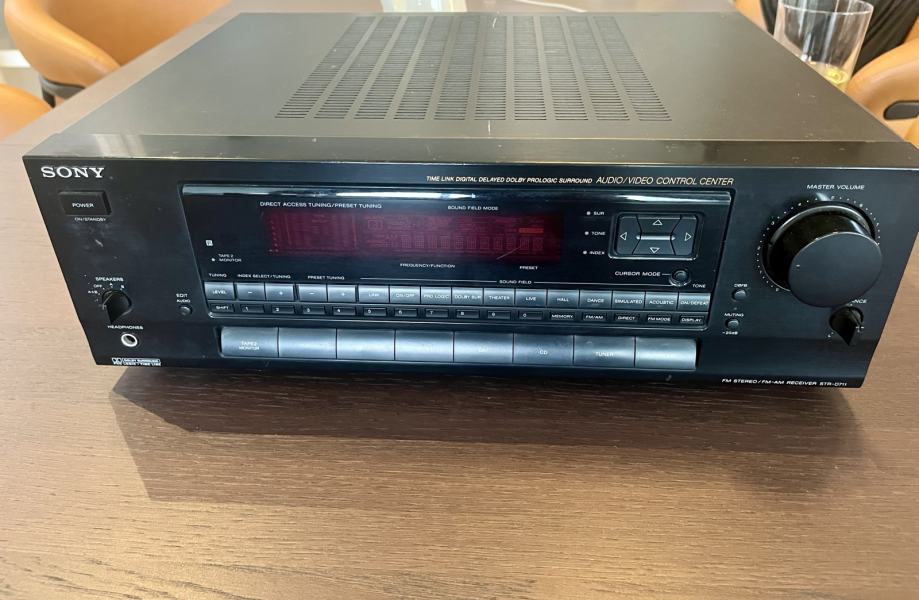 Sony STR-D711 (US - američka utičnica)