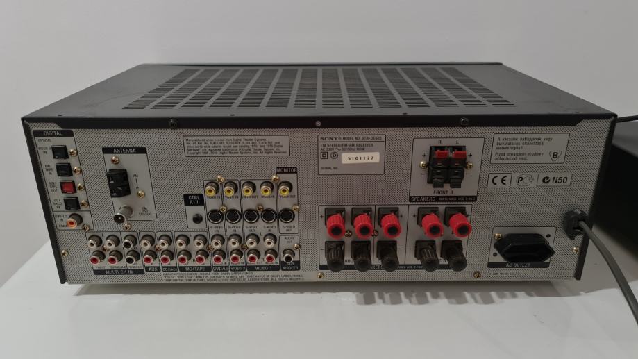 SONY STR-DE685 s daljinskim, na poklon CD player