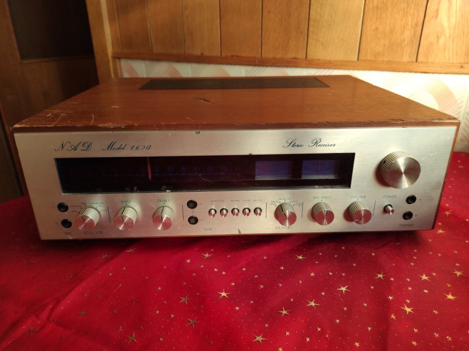 Vintage receiver NAD 160a