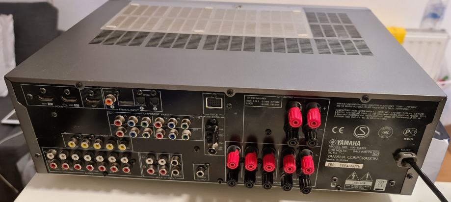 Yamaha AV receiver RX-V463