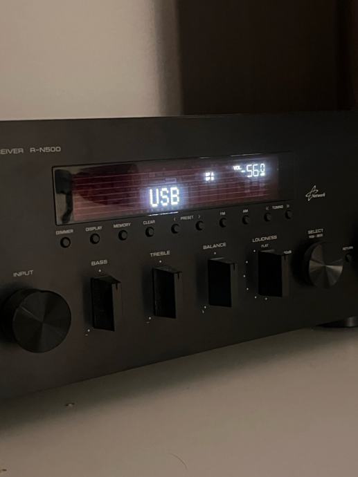 Yamaha Natrual sound network receiver R-N500