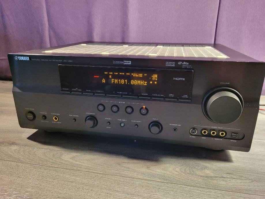 Yamaha receiver RX-V661
