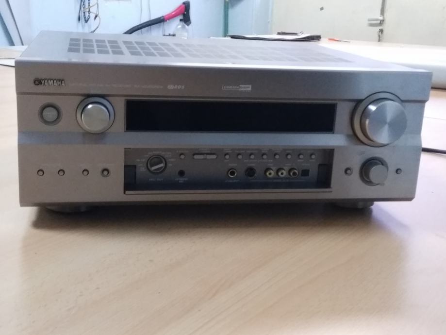 Yamaha receiver rxv 2400