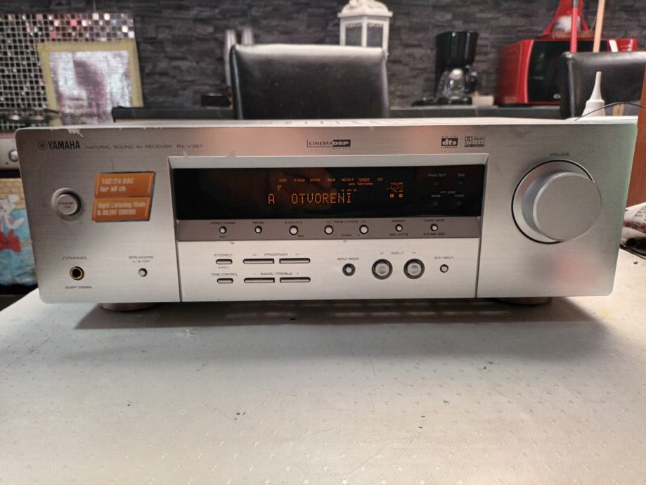Yamaha reciver rx-v357