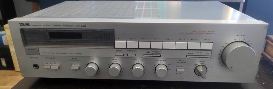 Yamaha RX-300 RX300 stereo receiver