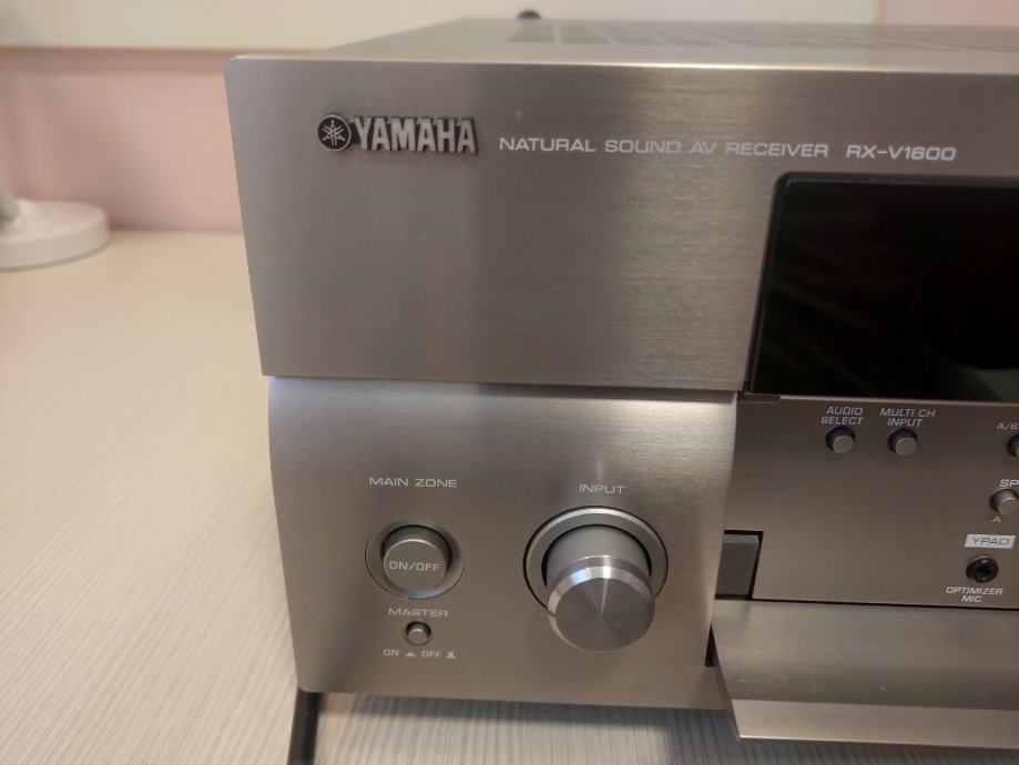 Yamaha RX-V1600