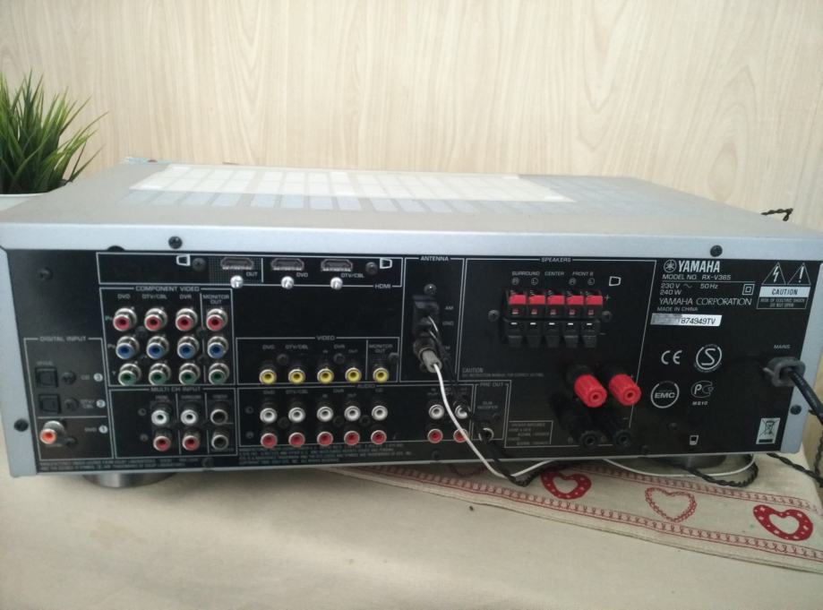 Yamaha RX-V365