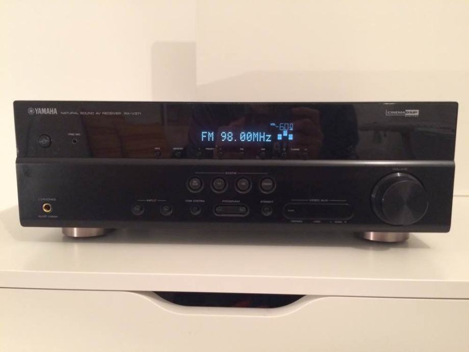 Yamaha RX-V371 AV receiver (stanje 9/10), besplatna osobna dostava