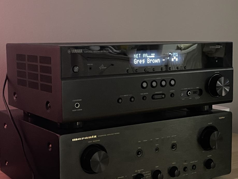 Yamaha RX V473 5.1 AirPlay Network AV Receiver