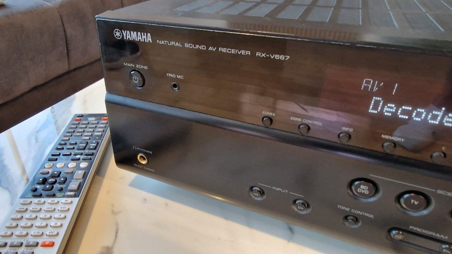 Yamaha RX-V667 7.2 105W