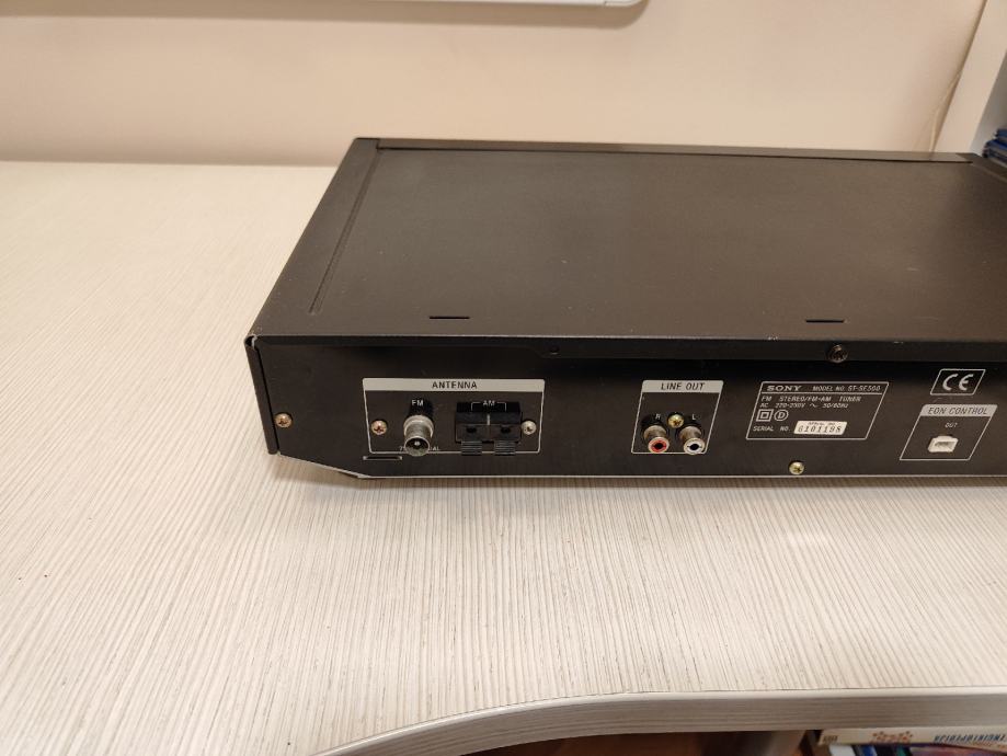 Tuner Sony ST-SE500