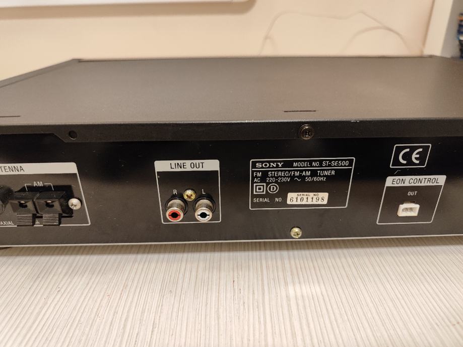 Tuner Sony ST-SE500