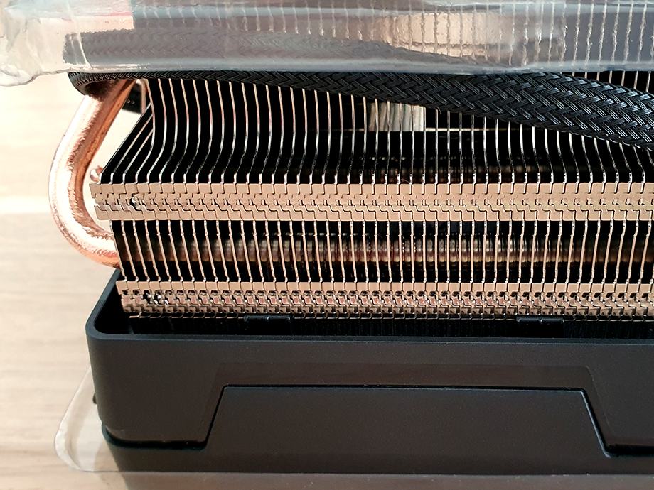 AMD Wraith Prism AM4 CPU Cooler RGB (NEKORIŠTENO)