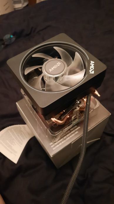 AMD WRAITH PRISM RGB CPU COOLER