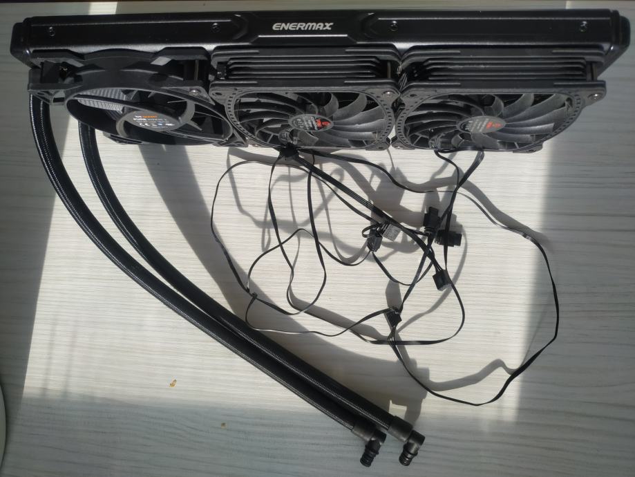Enermax 360 vodeni hladnjak BEZ PUMPE