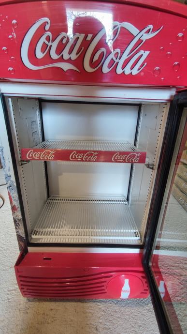 Coca Cola hladnjak/frižider
