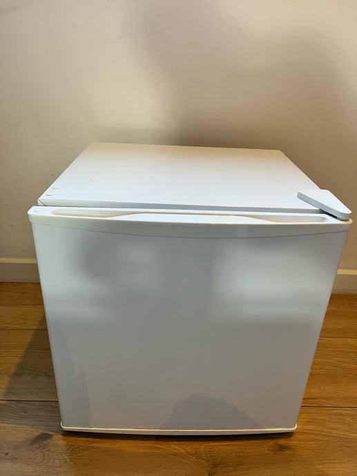 Ikea mini fridzider