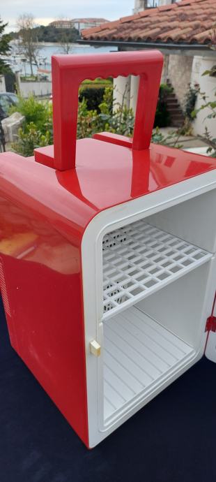 MINI COCA-COLA Frizider 220 V ili 12 V