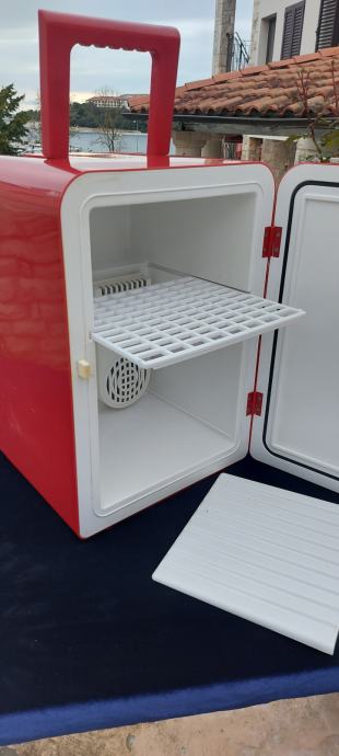 MINI COCA-COLA Frizider 220 V ili 12 V