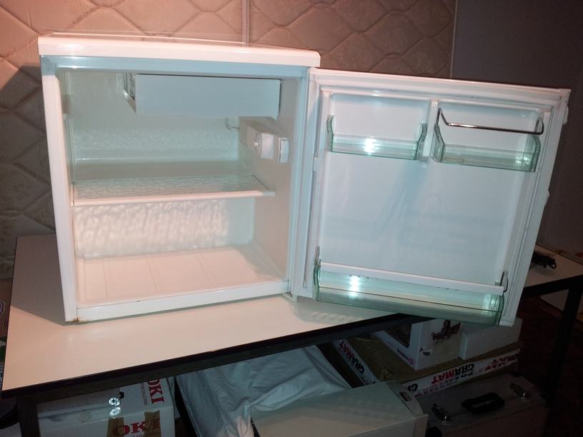 mini frižider Gorenje (90 litara)