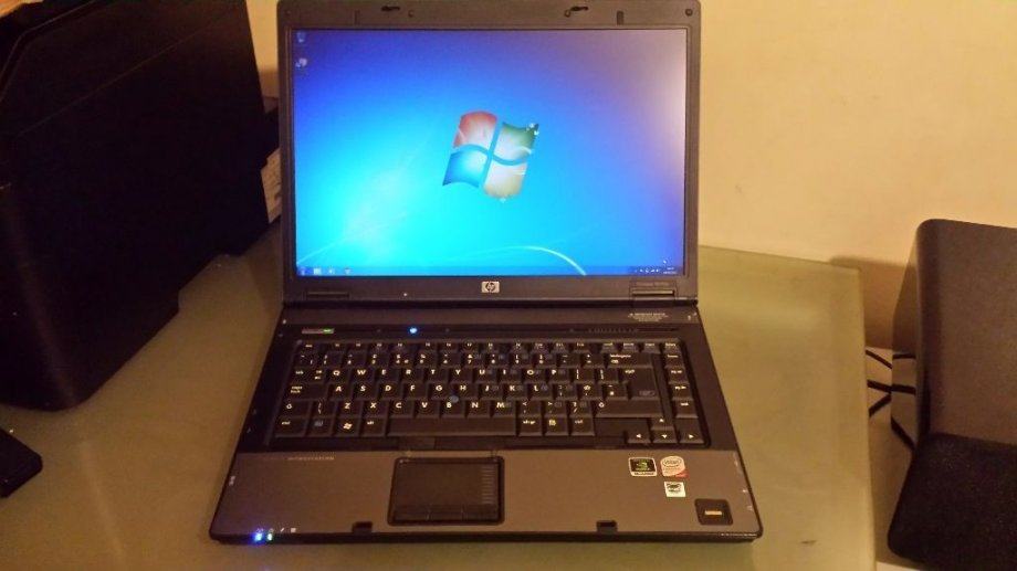 HP Compaq - Dual Core / 4GB RAM / Nvidia 570M / 15.4 Full HD