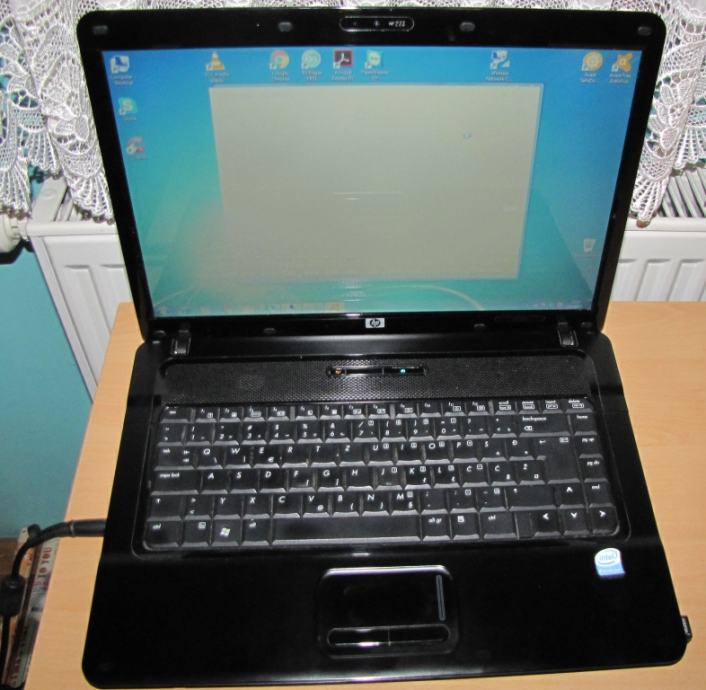 HP 6730s, Intel Pentium Dual CPU T3400,2,16 GH, 3 GB RAM, 3,9 indeks..