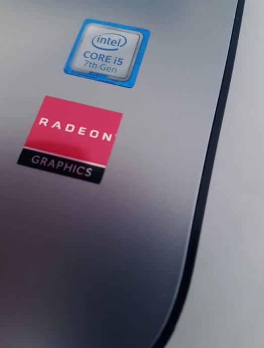 HP Compaq 15-ay103nm i5-7200U 2.5 GHz AMD Radeon R7 M340 4GB 8GB RAM