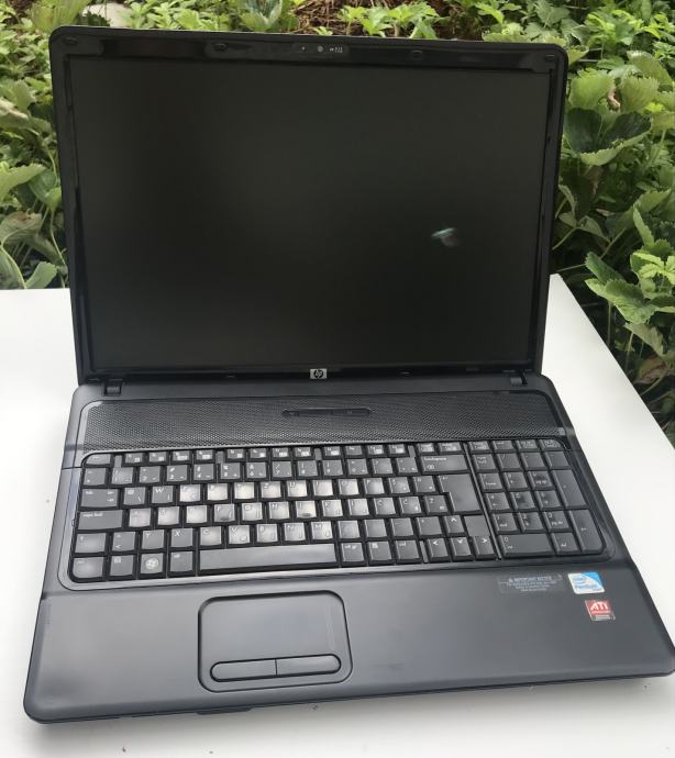 HP Compaq 6830s 17 inter dual ore 2,16 ghz 3 gb ram 320 gb WD black