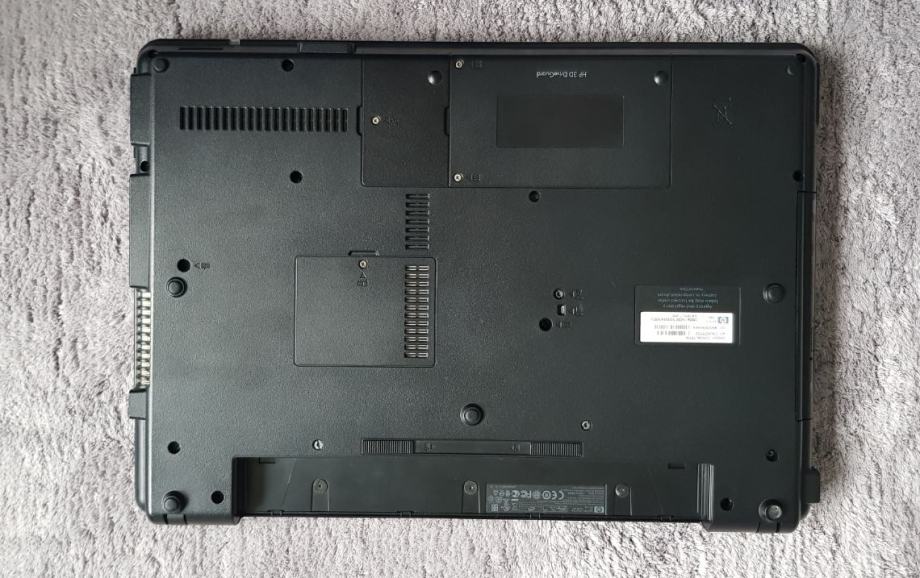 HP Compaq 6830s