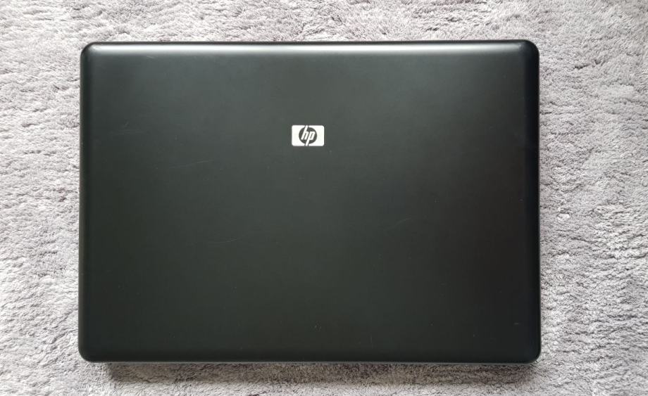 HP Compaq 6830s