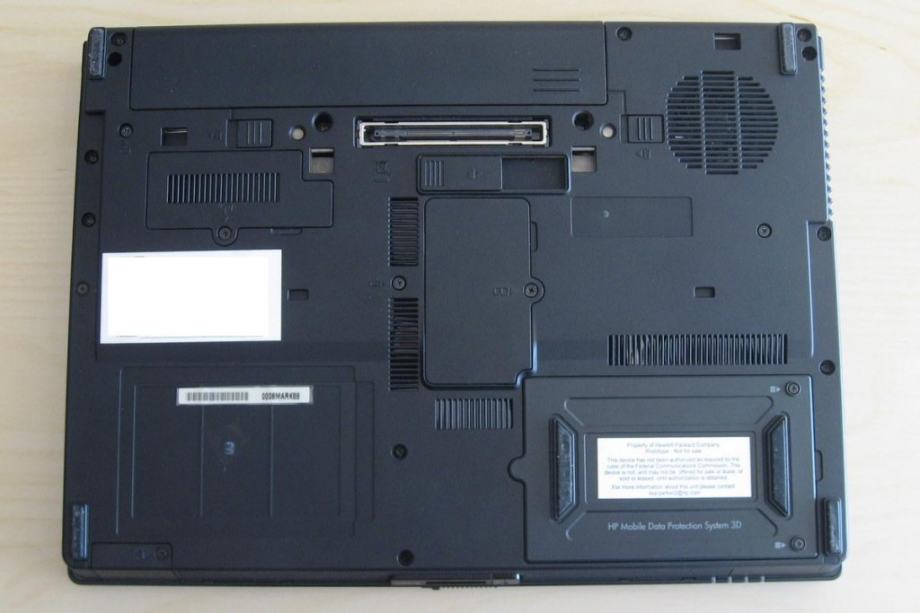 HP Compaq 6910p - Core 2 Duo 2.4GHz, 3GB RAM, 120GB HDD