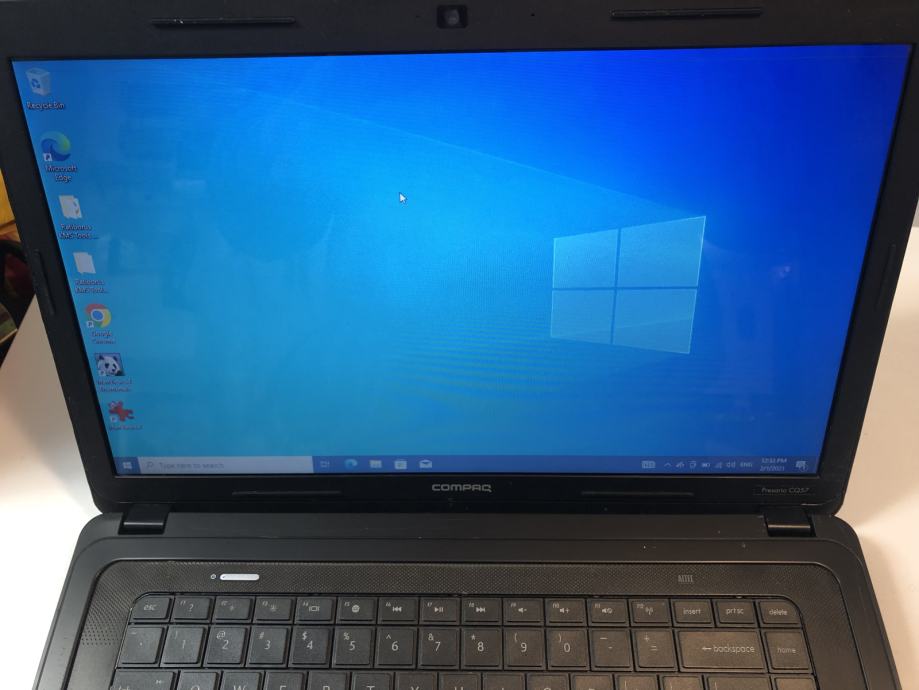 HP Compaq laptop 15,6 dual core 4 gb ram 320 gb hdd win10pro, office